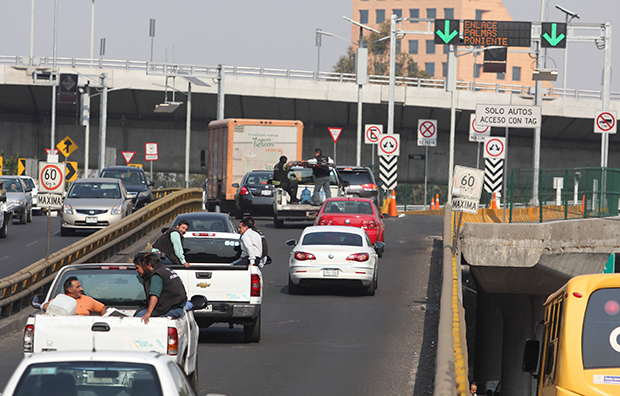 Inician obras de rehabilitación del segundo piso del Periférico - Máspormás