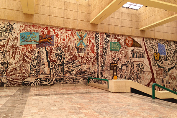 ¿Qué hay afuera del Metro Centro Médico? - Máspormás